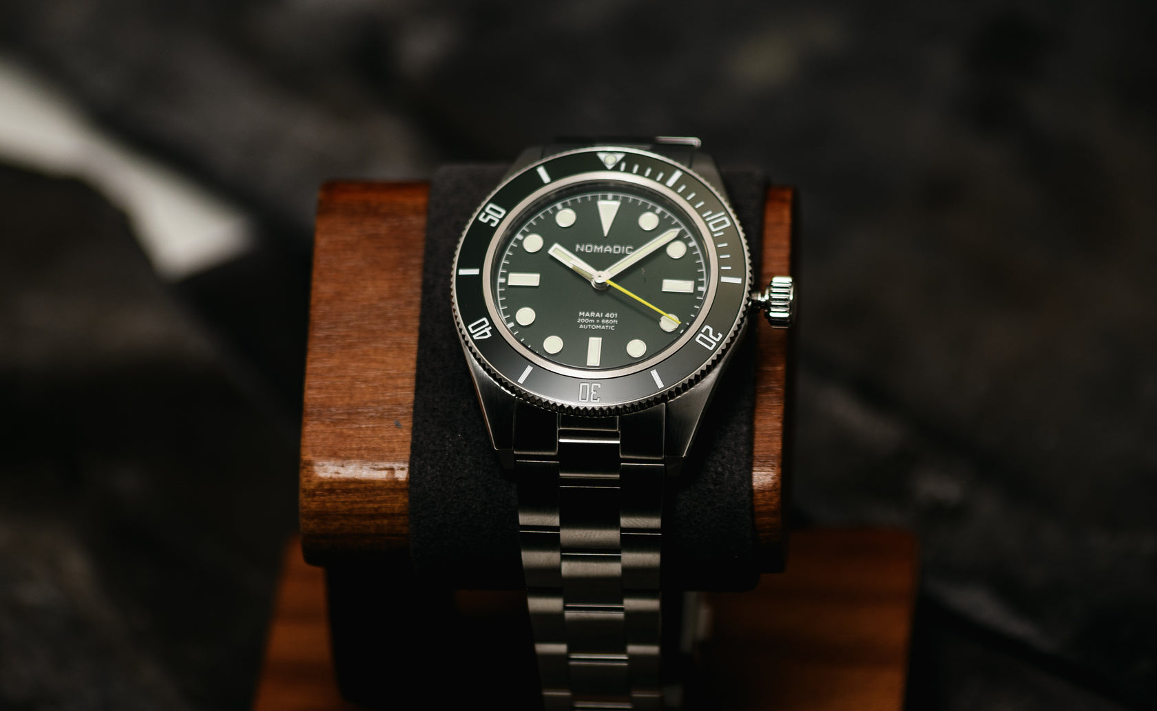 Emerald Abyss - Maraí 401 - Dive Watch – Nomadic