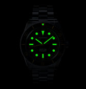 Classic Black and Gold - Maraí 401 - Dive Watch – Nomadic